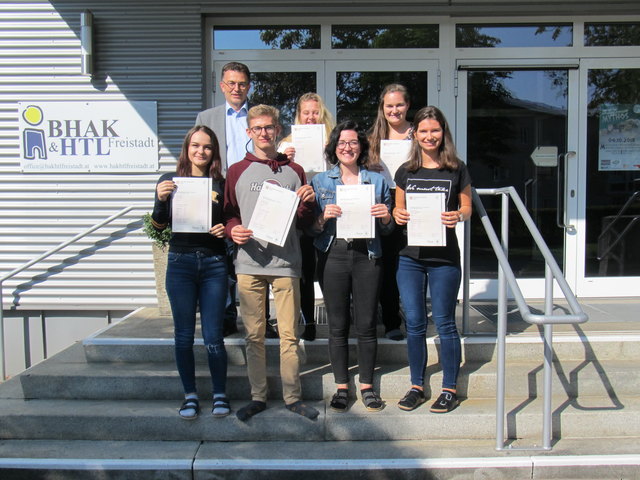 HAK-Schüler trumpften bei Sprachprüfung auf - Freistadt