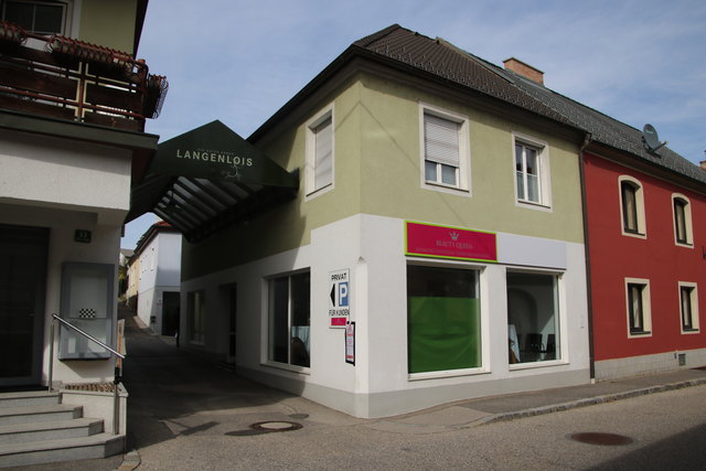 Langenlois: „Beauty Queen“ eröffnete neue Studioräume - Krems