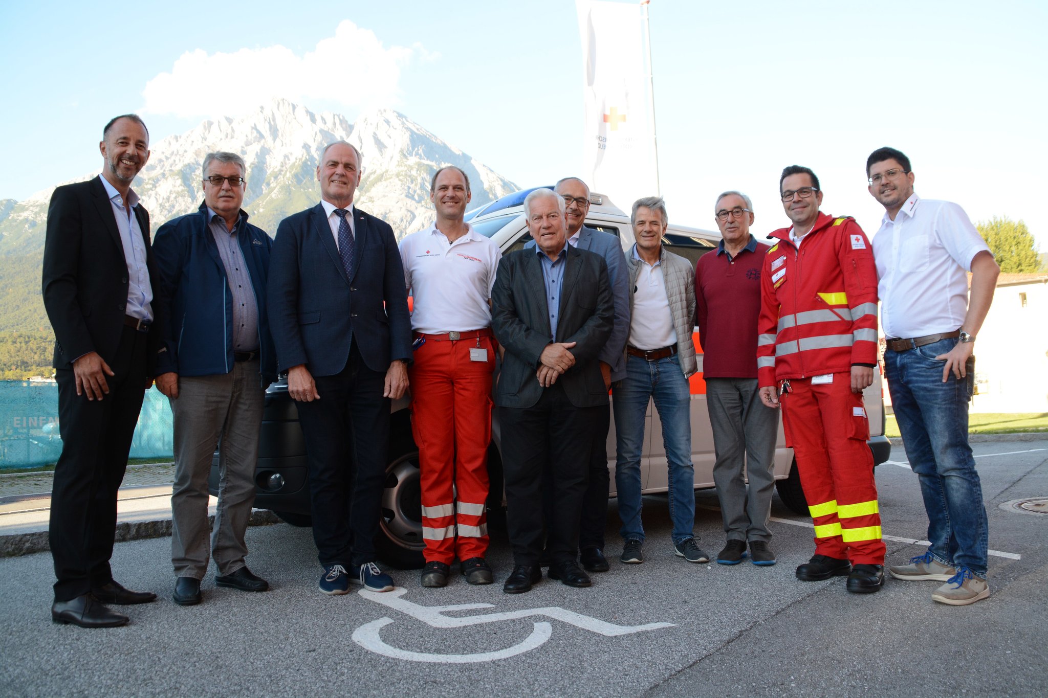 Notarzteinsatzfahrzeug Telfs feiert Jubiläum: NEF Telfs: 23.500 ...