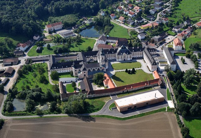 Stift Wilhering: Im Wandel der Zeit - Linz-Land