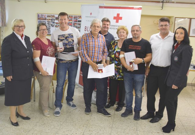 Dank an Lebensretter: Verdiente Blutspender in Schattendorf geehrt ...