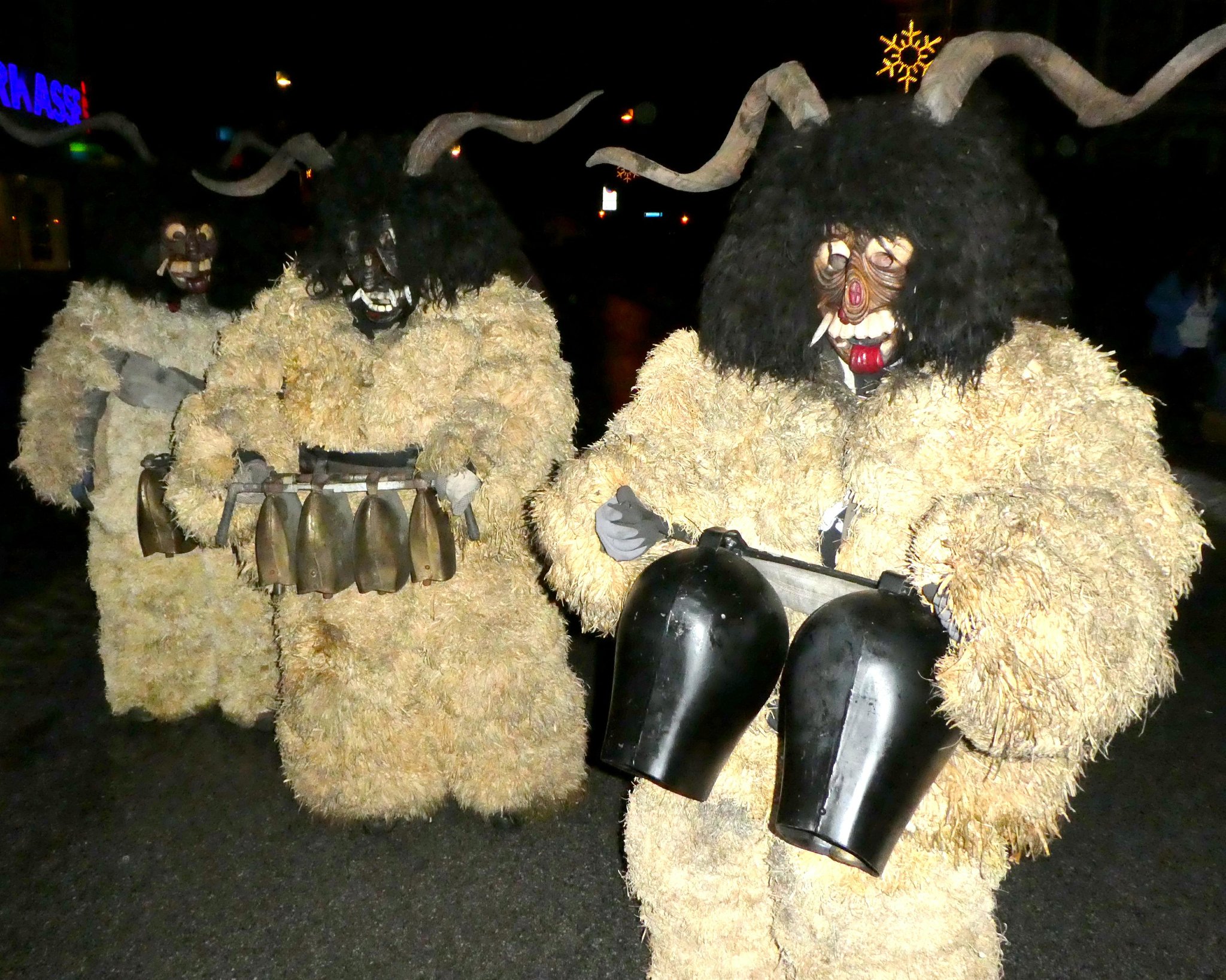 Perchtenlauf: Kundl will "tanzende" Perchten im Ortszentrum - Kufstein