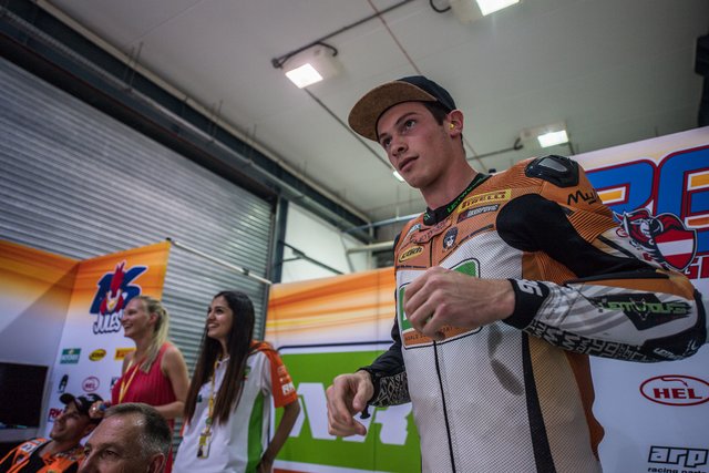 Supersport World Championship: Gradinger beendet Saison als Siebter ...