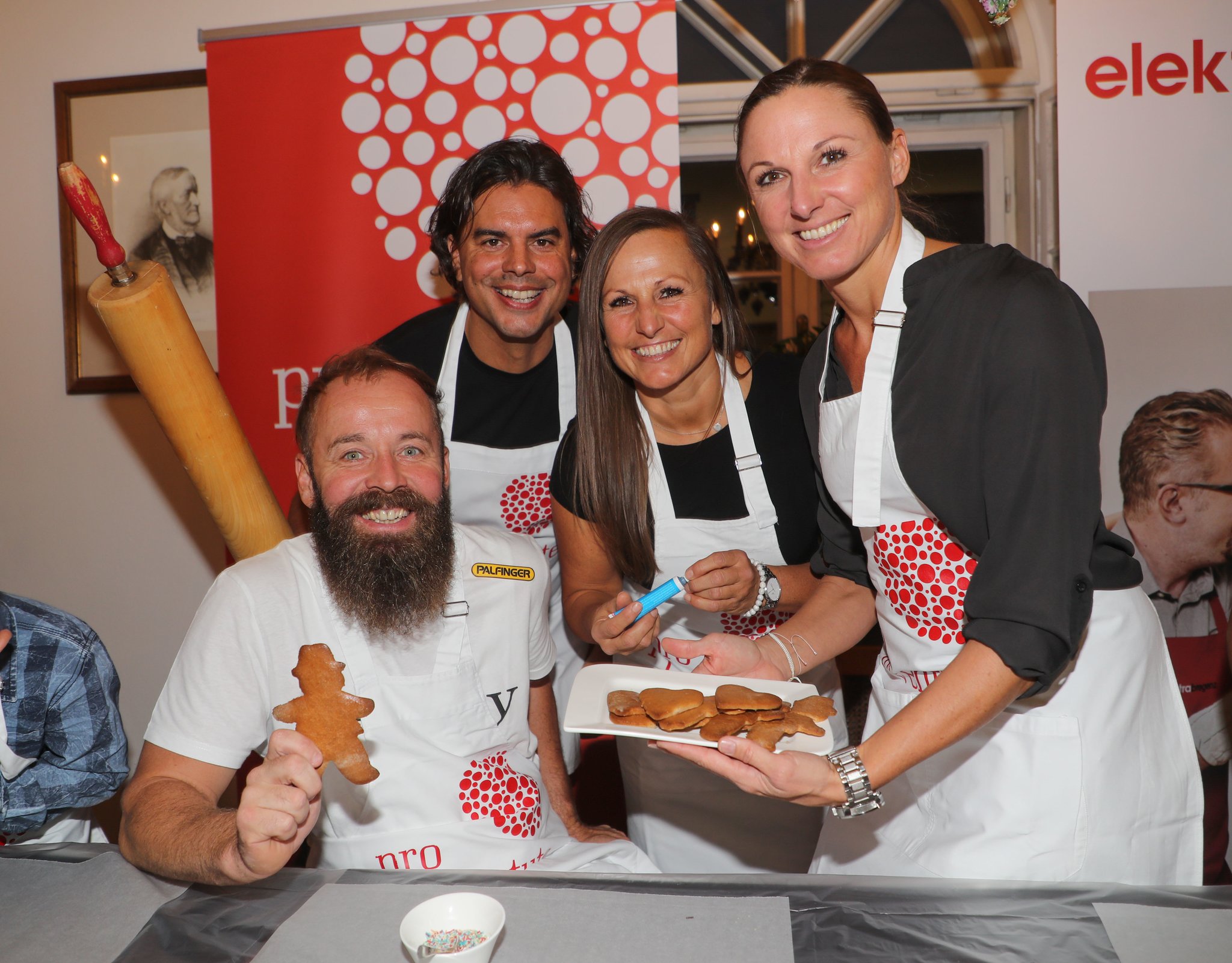Kekserlbacken: Promis backten Kekse für den guten Zweck - Salzburg-Stadt