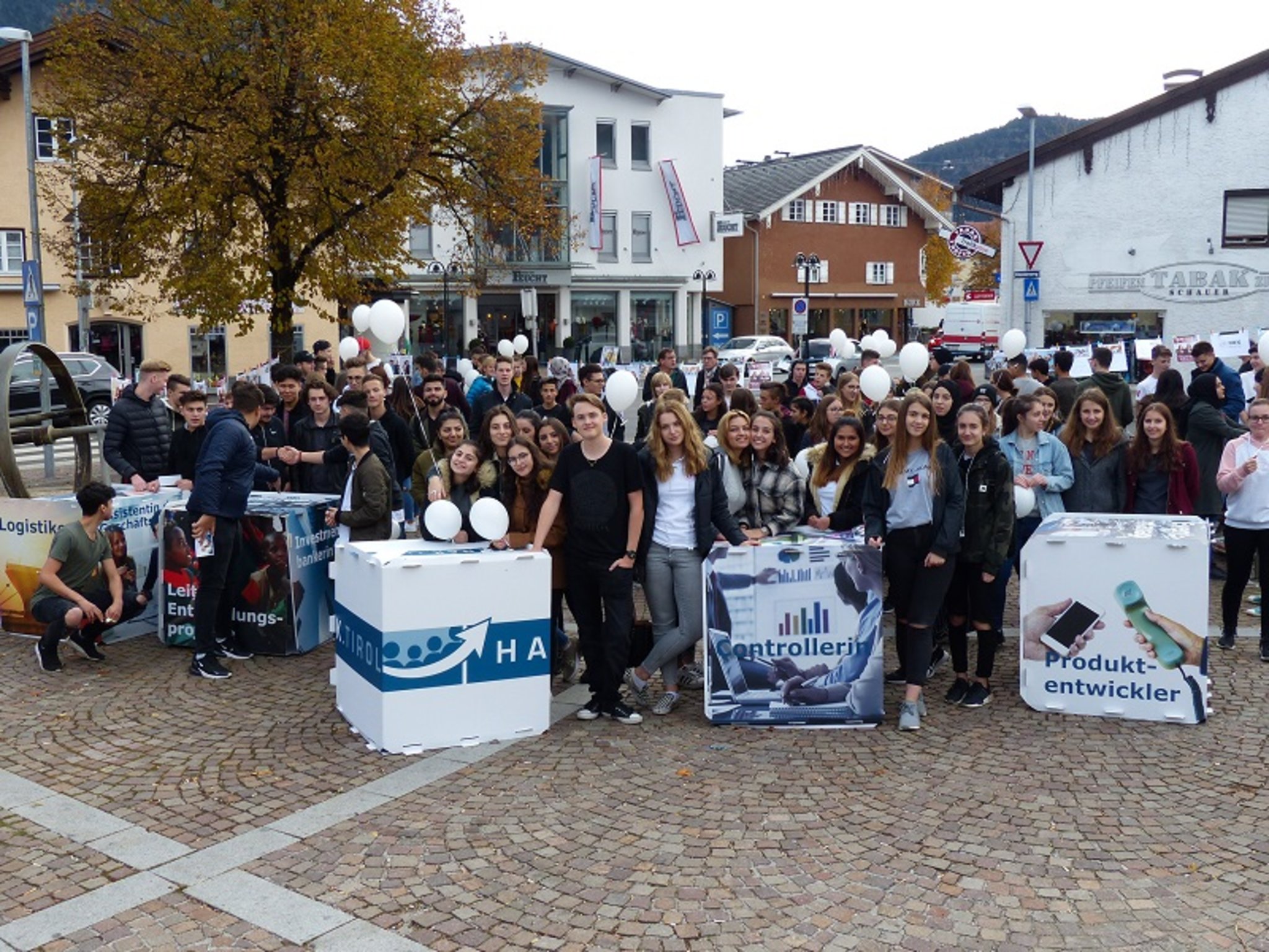 Tirolweiter (H)aktionstag der HAK Reutte - Reutte