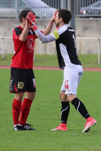 Winterkönig gab sich keine Blöße: Mit dem Auswärtssieg der Haller Löwen ...