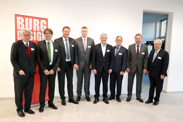 Eröffnungsfeier Zubau Burg Design - Steyr & Steyr Land