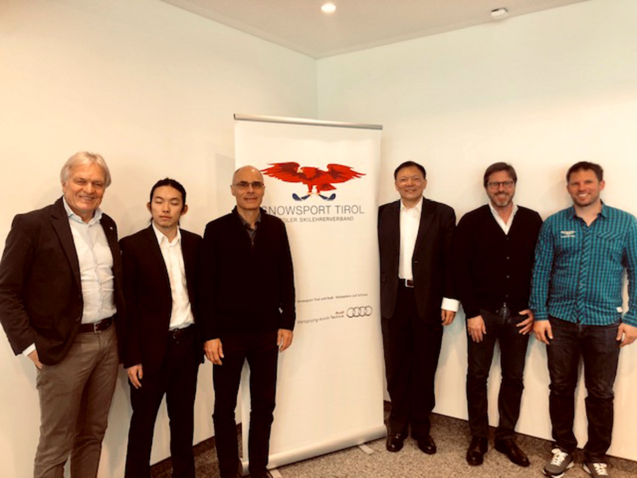 Lizum 1600: Tiroler Kompetenz für Skilehrer in China - Westliches Mittelgebirge