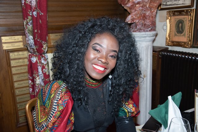 AUSZEICHNUNG FÜR EDITH LEYRER: "GOLDENE RAMPENSAU 2018 FÜR EDITH LEYRER ...