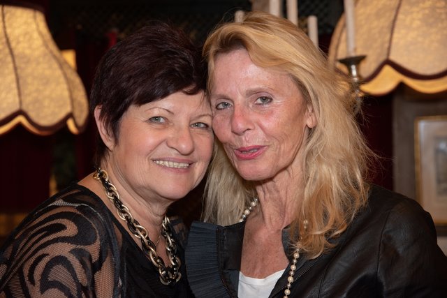 AUSZEICHNUNG FÜR EDITH LEYRER: "GOLDENE RAMPENSAU 2018 FÜR EDITH LEYRER ...