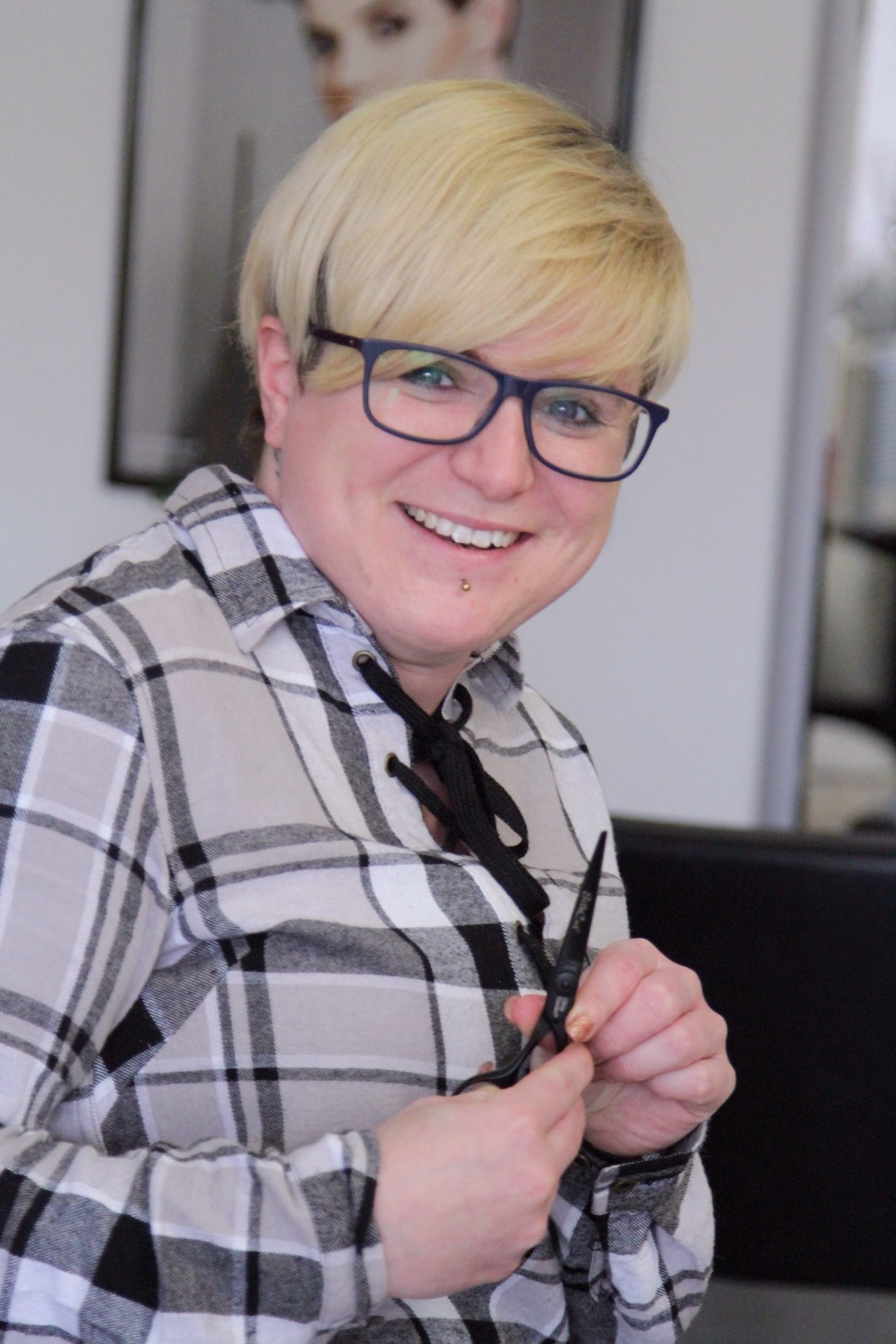 Jessica Moser's Instagram, Twitter & Facebook on IDCrawl