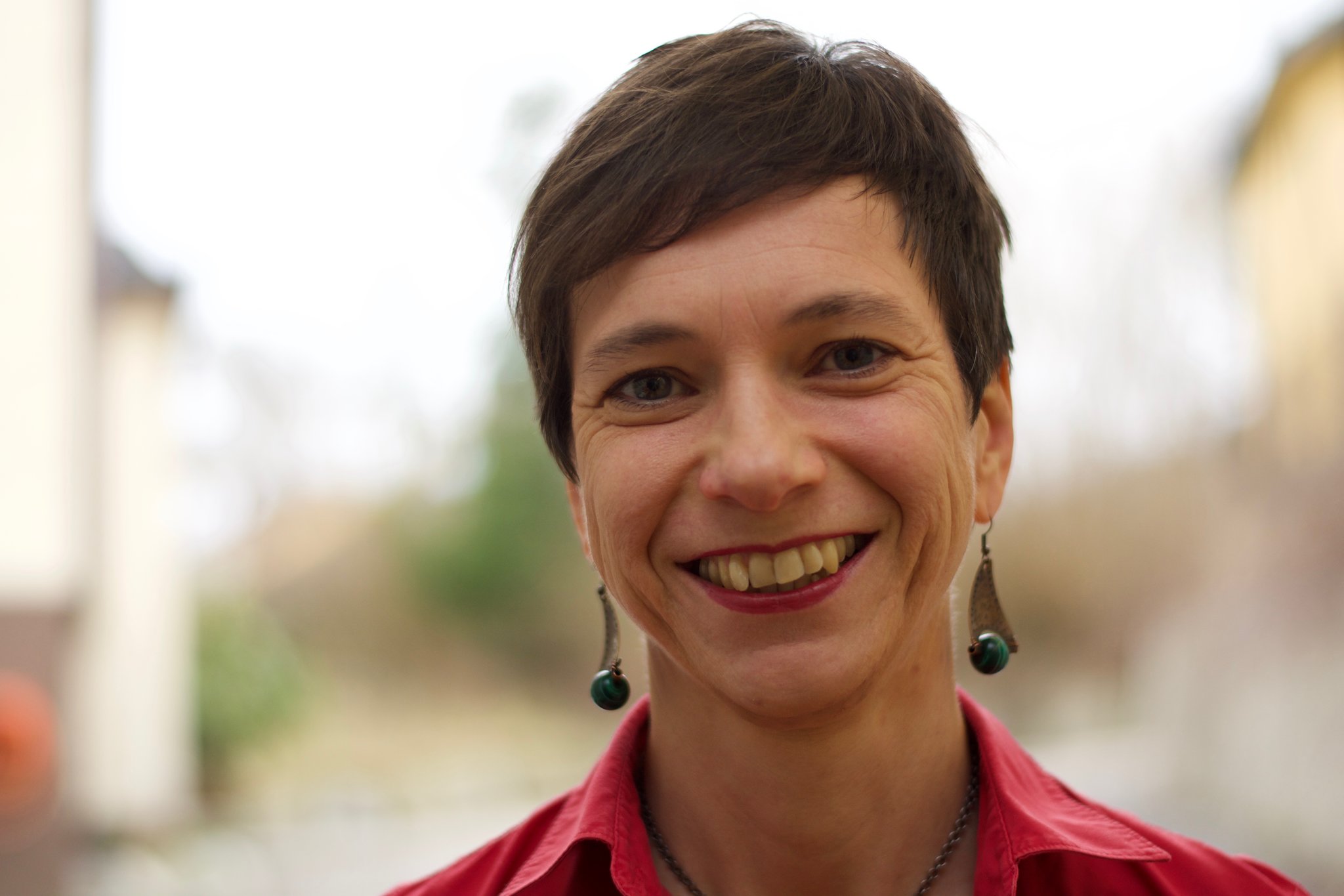 Die Fährtenfinderin mit der roten Nase: Karin Grössenbrunner lebt und ...