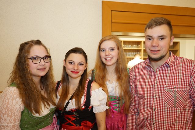 LJ-Ball Leonhofen: Von den Vorzügen des Landlebens - Melk