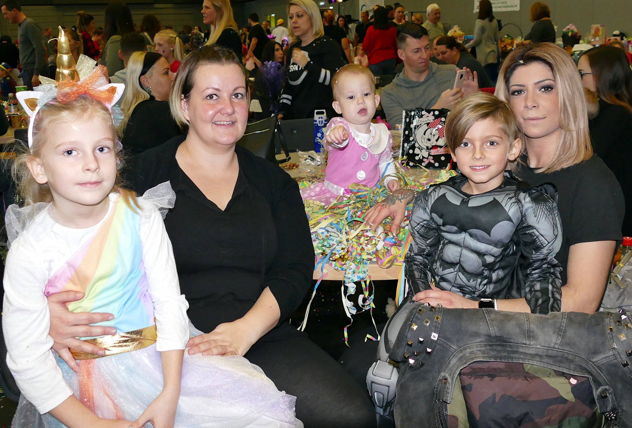 Das Multiversum fest in Kinderhand - Schwechat