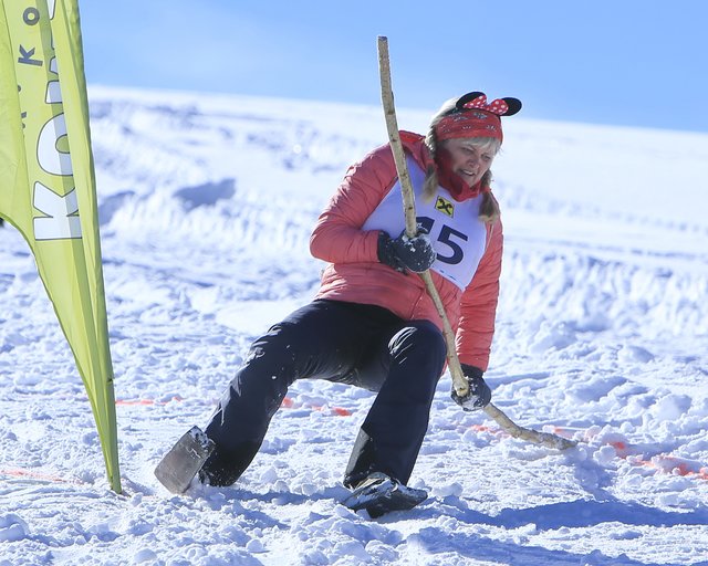 Bildergalerie: Lustiges Fassdaubenrennen in Powang - Vöcklabruck