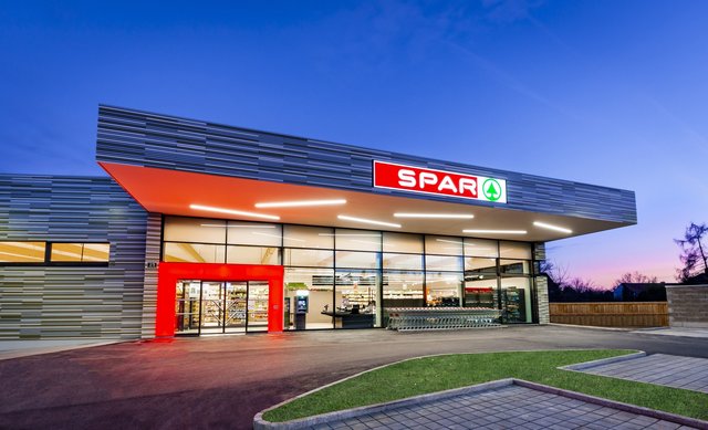 #17 Bezirke – St. Peter. Petrifelder Straße: Neue Spar-Filiale eröffnet ...