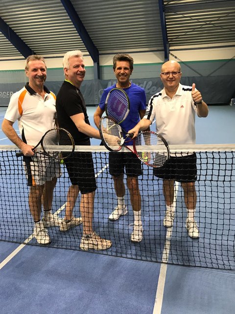 Zwanzig Jahre am Platz, zwanzig Jahre beim Stammtisch. Die sportliche ...