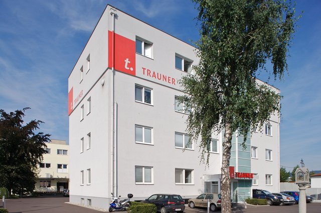 Trauner Verlag: Trauner Verlag schließt seine Druckerei - Linz