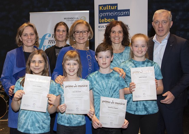 Auch Johanna Mikl-Leitner gratulierte: prima la musica: Toller Erfolg ...