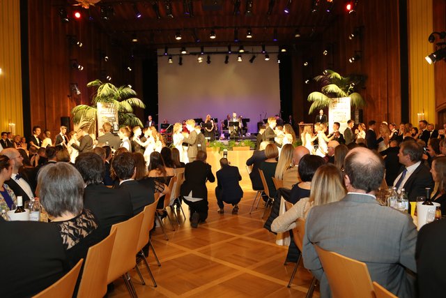 Maturaball: Ball der HTL Lastenstraße "Abgang mit Steel" @ Konzerthaus ...