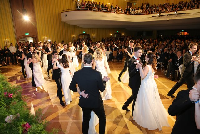 Maturaball: Ball der HTL Lastenstraße "Abgang mit Steel" @ Konzerthaus ...