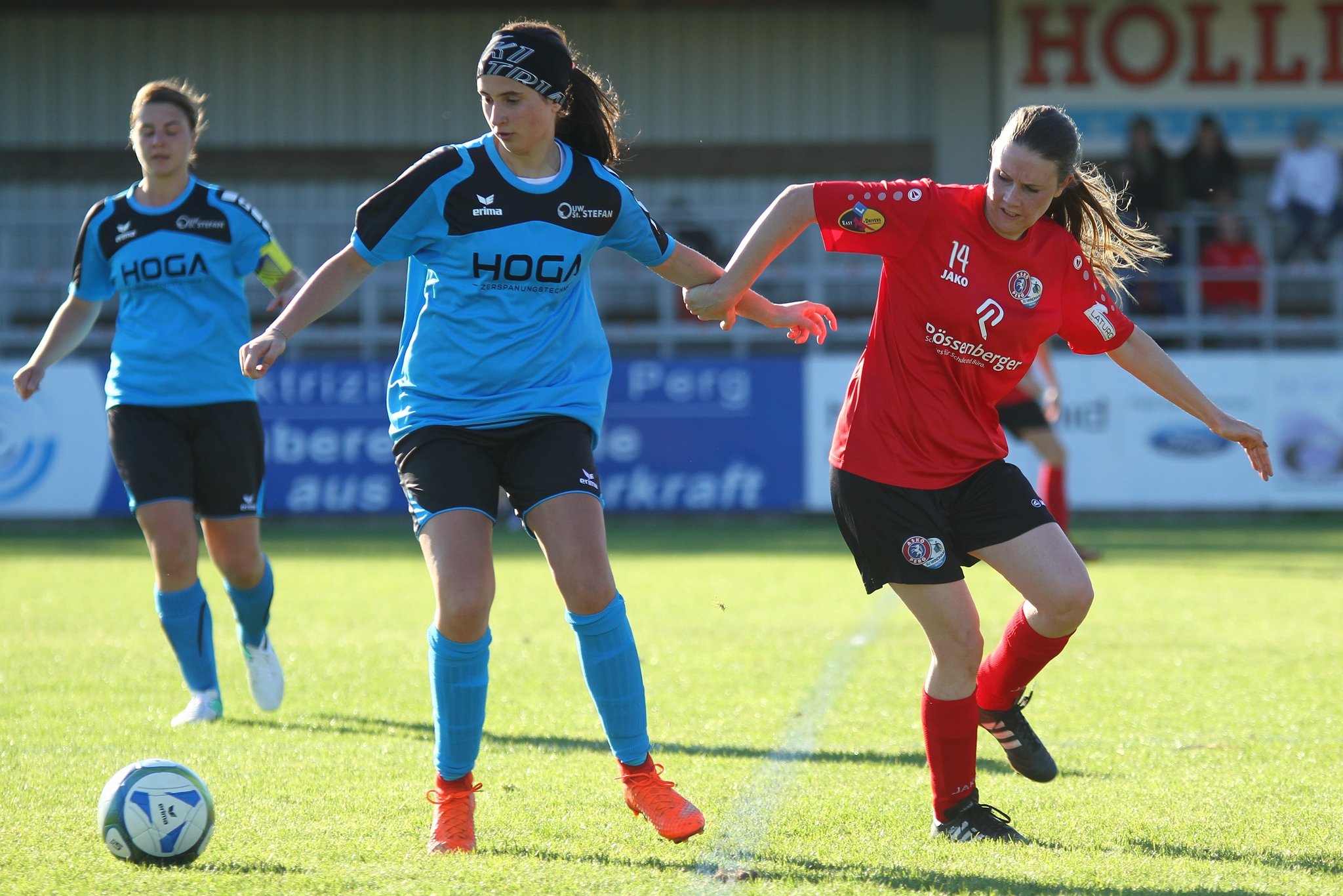 Spielgemeinschaft erfolgreich: Erster Saisonsieg für Perg-Damen - Perg