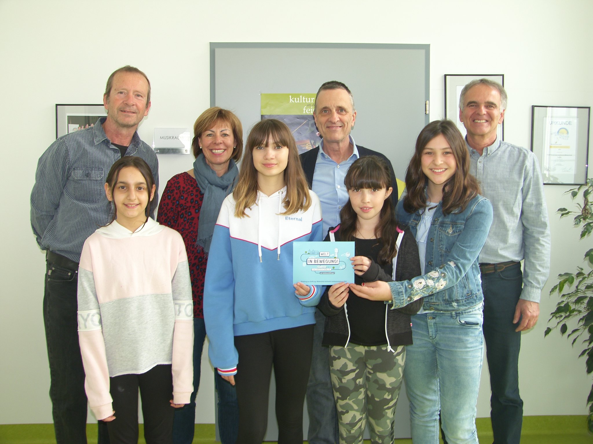 "Stimmen der Region": Ternitzer Schüler eröffnen Landesausstellung ...