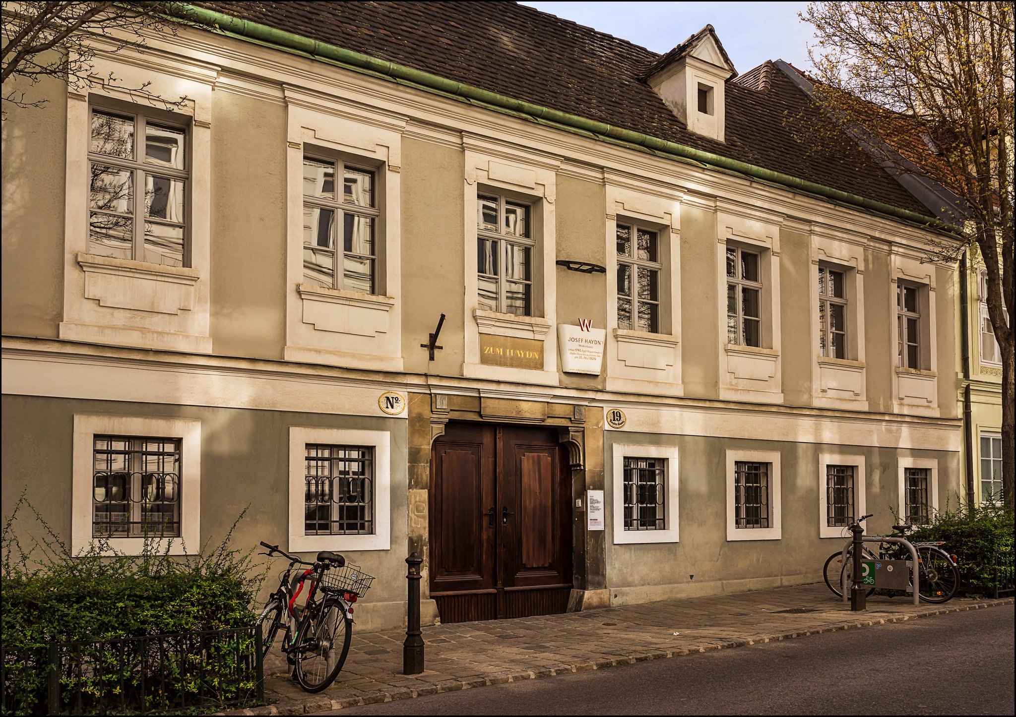 Haydnhaus: Wo Joseph Haydn seine letzten 12 Lebensjahre verbrachte ...