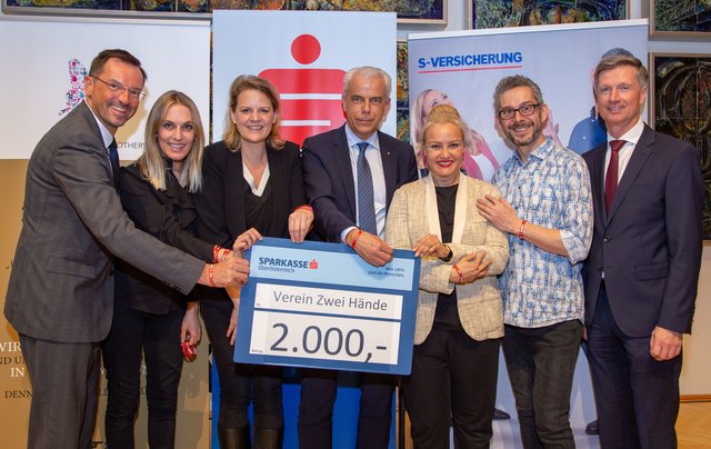 Kabarett im Sparkassensaal: Kabarettistisches Feinschmeckermenü mit ...