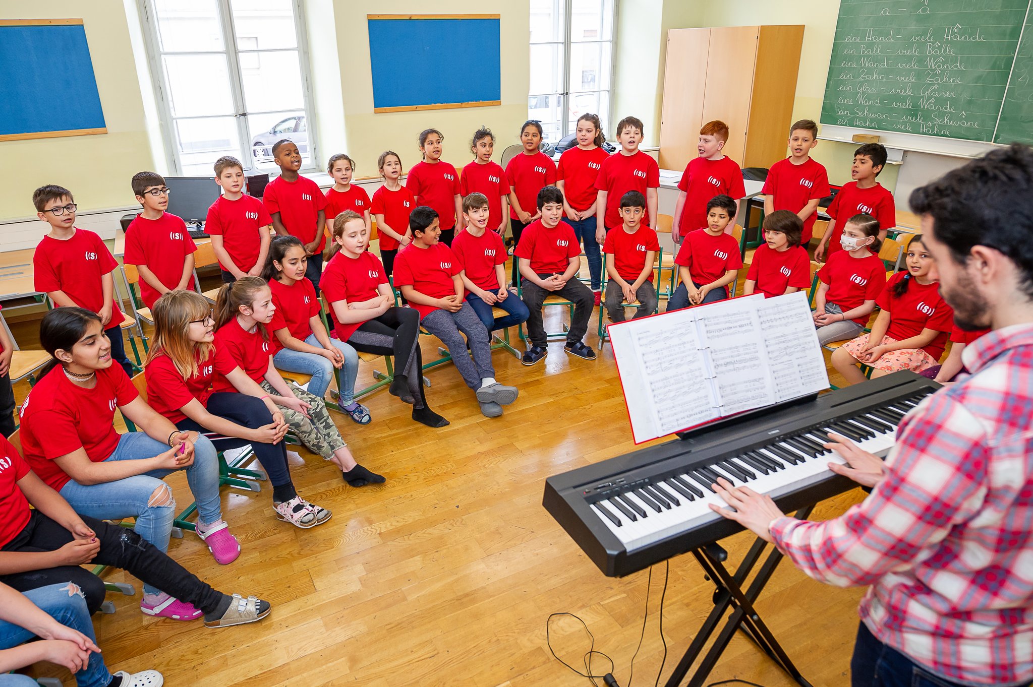 Ein Lied sagt mehr als tausend Worte – Der Superar-Chor lebt ...