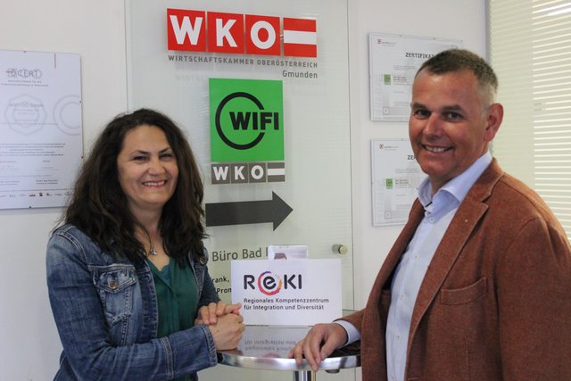 Deutsch als Sprungbrett: ReKI und WIFI starten Initiative im Bezirk ...