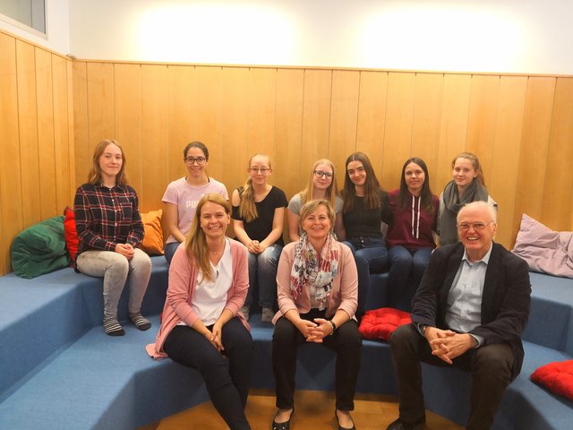 Blaumachen in der BORG-Bibliothek mit neuen Lesestufen - Krems