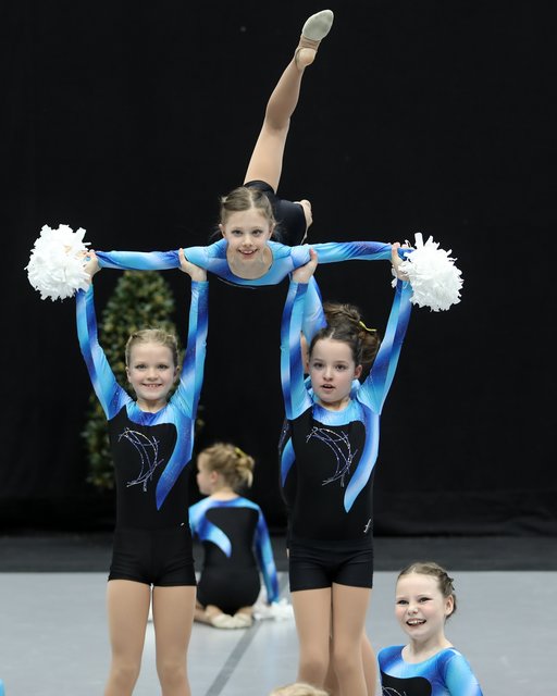 Cheerleading: Shining Waves schafften bei Meisterschaft erneut Bronze ...