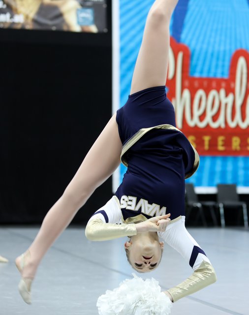 Cheerleading: Shining Waves schafften bei Meisterschaft erneut Bronze ...