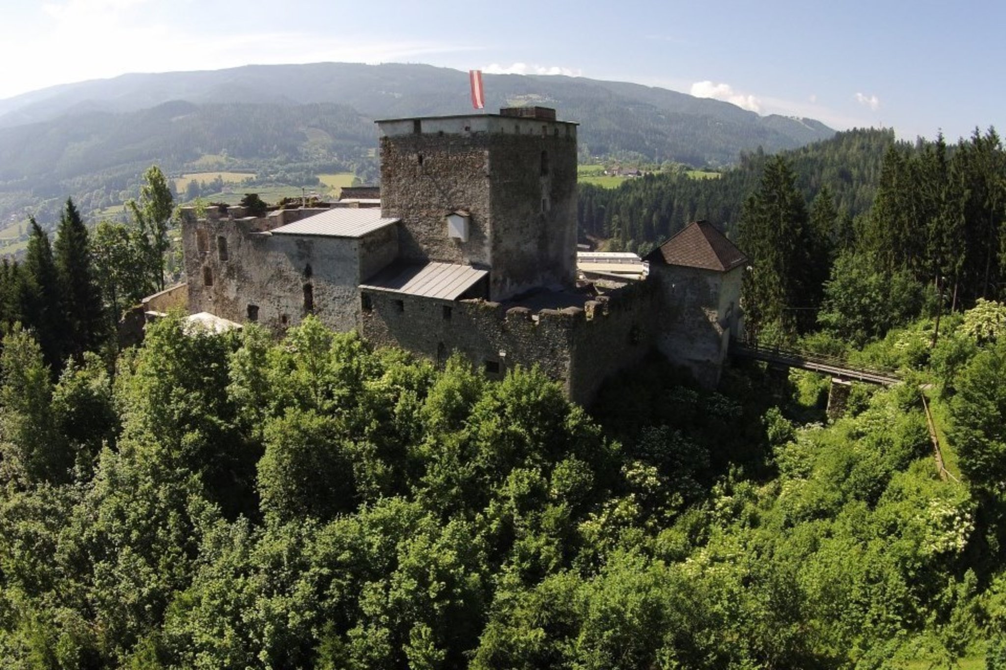 Ruine Lichtenegg: Burgsaison in Wartberg startet wieder - Mürztal