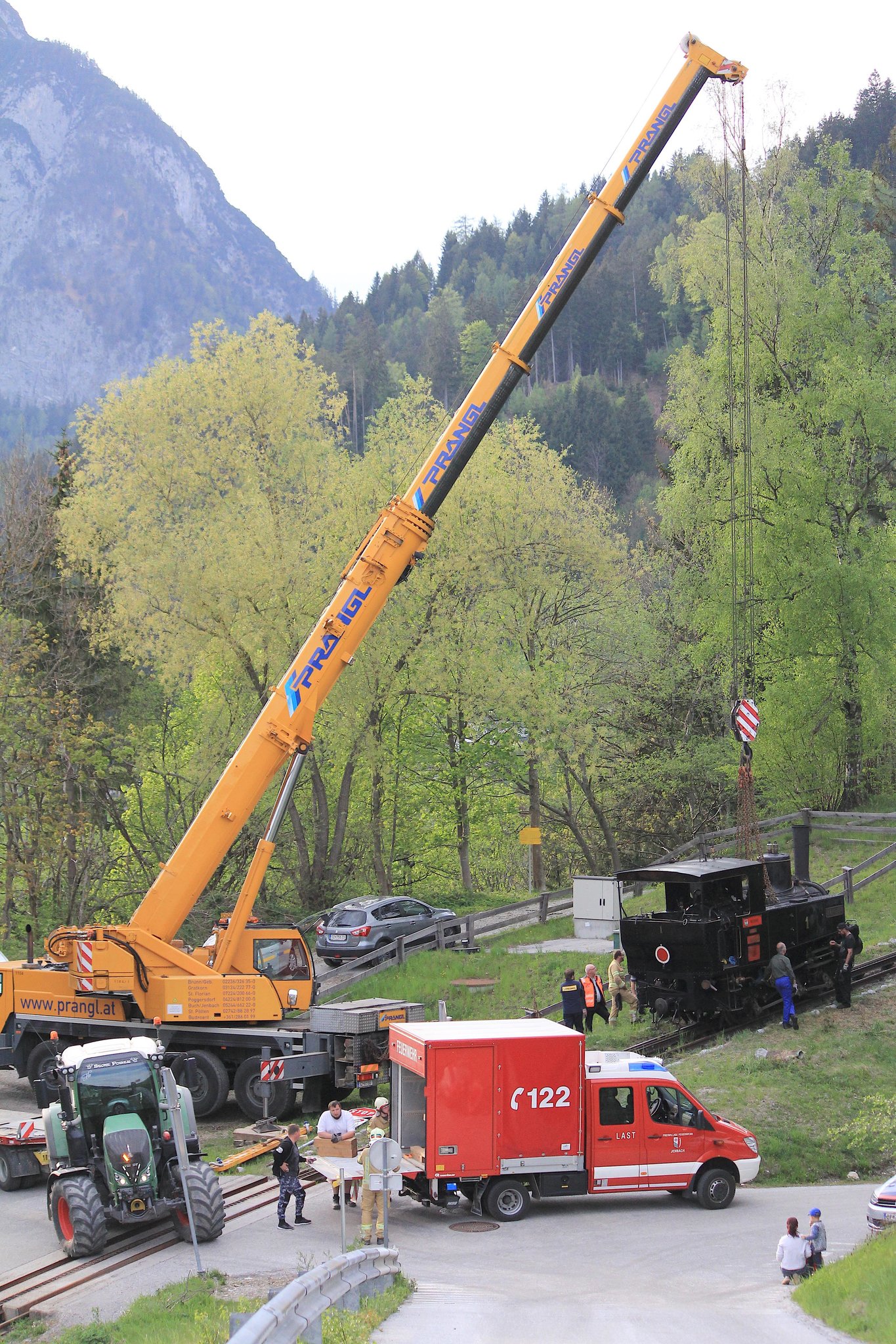 Abschlepphilfe" für Achenseebahn - Schwaz