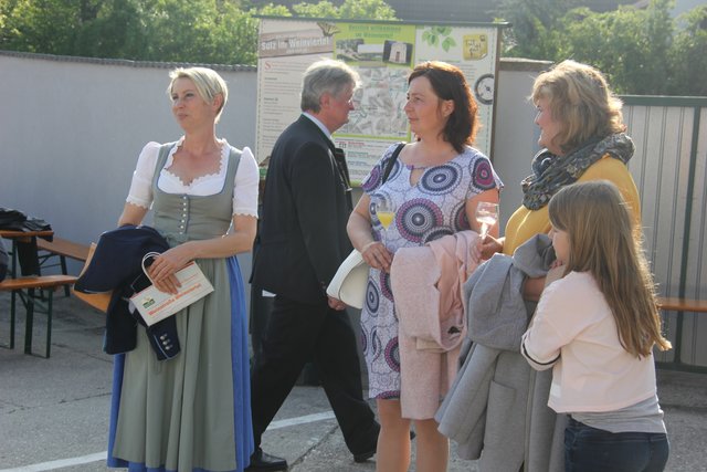 Angela Baumgartner feierte ihren Runden: Ein Volksfest zum Geburtstag ...