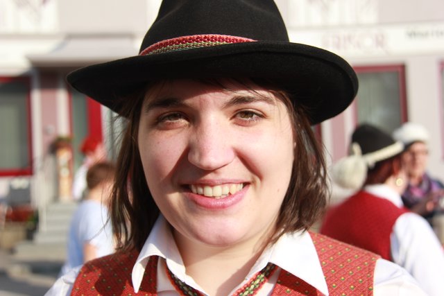 Angela Baumgartner feierte ihren Runden: Ein Volksfest zum Geburtstag ...