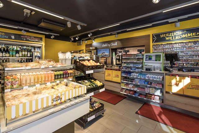 Tankstellen-Umbau: Bei der Tankstelle gibt's mehr als Treibstoff ...