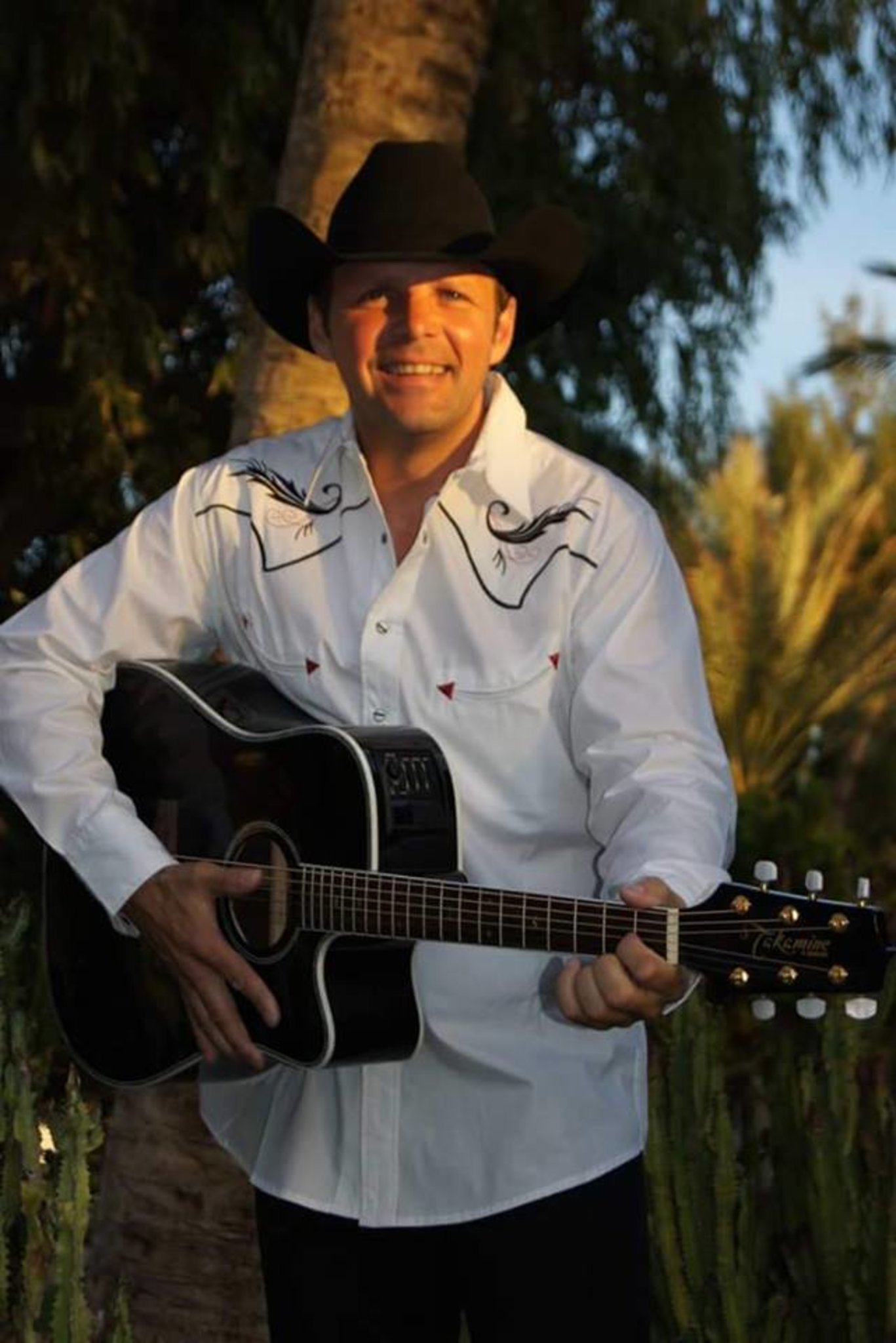 Countrynight in Enns: Michael Stone spielt bei Grillfest von Hotel Am ...