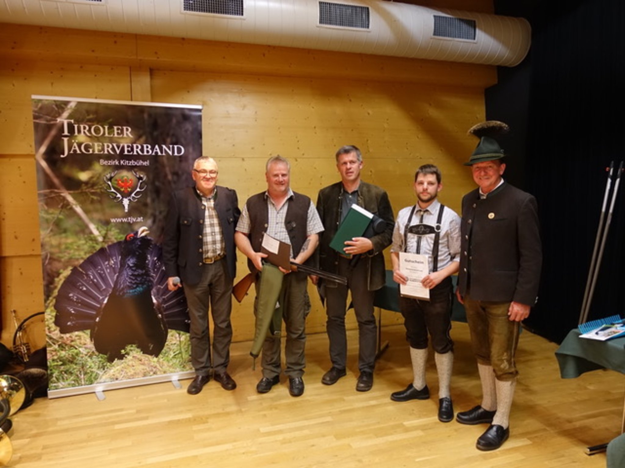 Jäger im Bezirk Kitzbühel: Kitzbüheler Jägerschießen in Kirchdorf ...