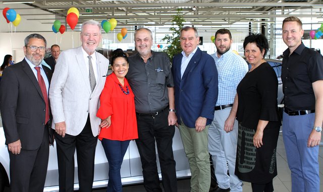 Autohaus feierte 10. Geburtstag - Wiener Neustadt