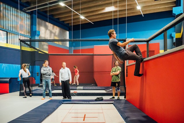 Neue Freizeit-Attraktion: Flip Lab Trampolinpark wurde feierlich ...