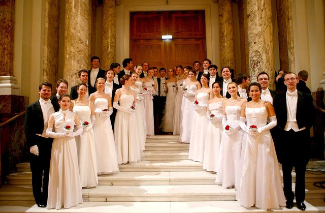 Jubiläum: Seit 100 Jahren Walzer in der Tanzschule Elmayer - Innere Stadt