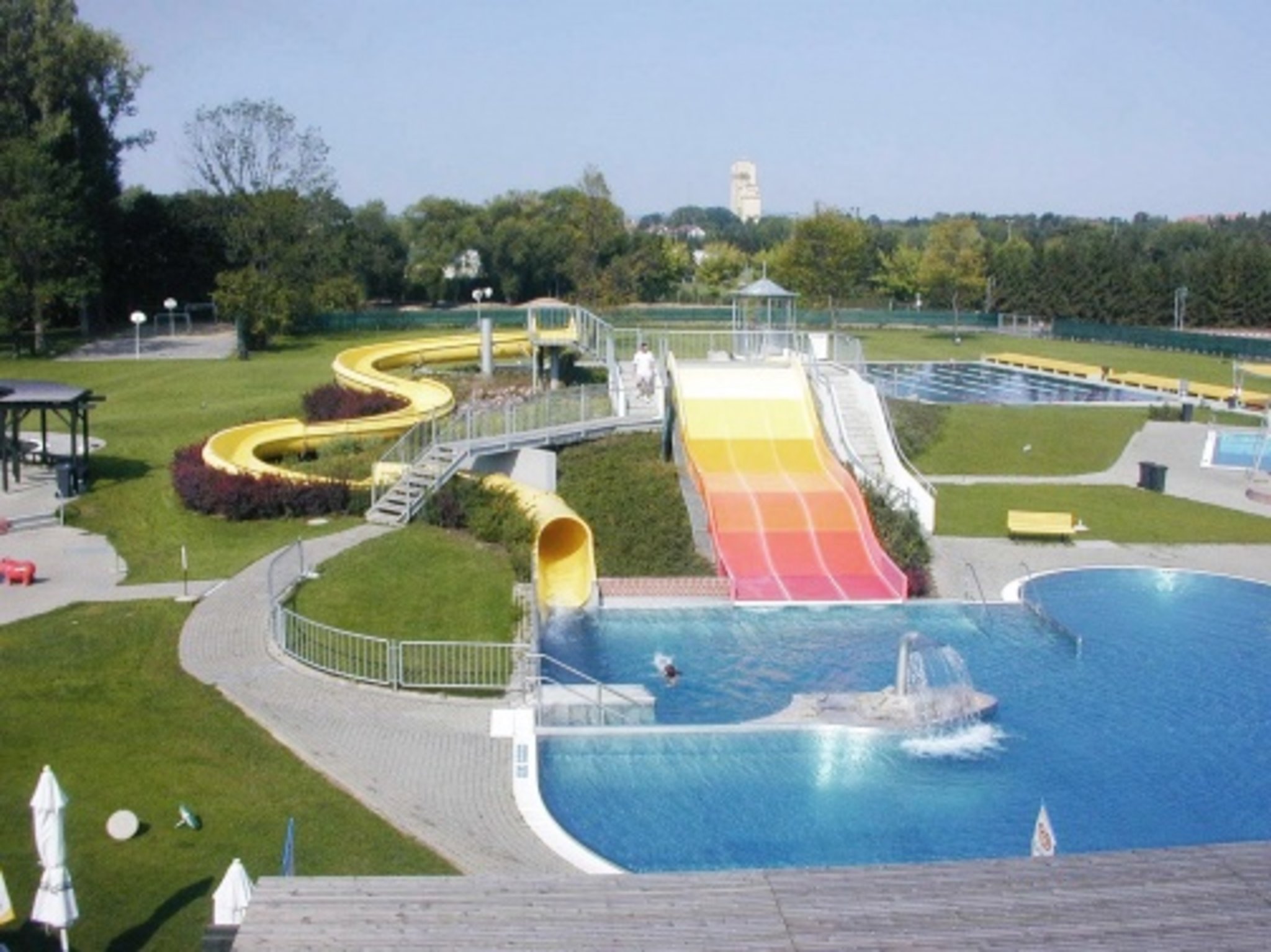 Mistelbach: Die Badesaison ist eröffnet - Mistelbach