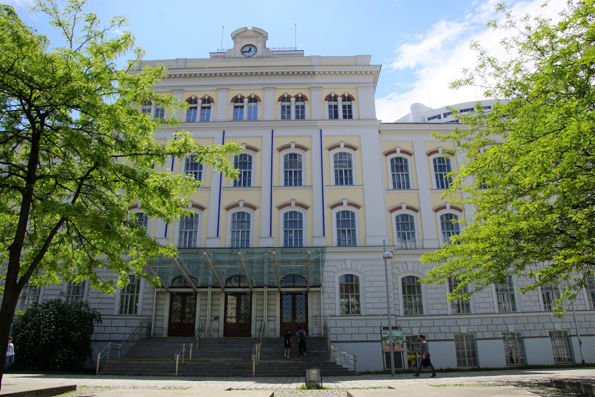 Austria Tabak: HTL- -Ottakring - Liesing