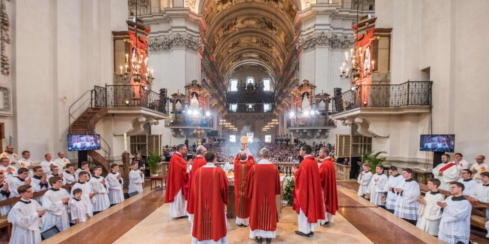 „mega“ Pfingst-Kongress in Salzburg - Salzburg-Stadt