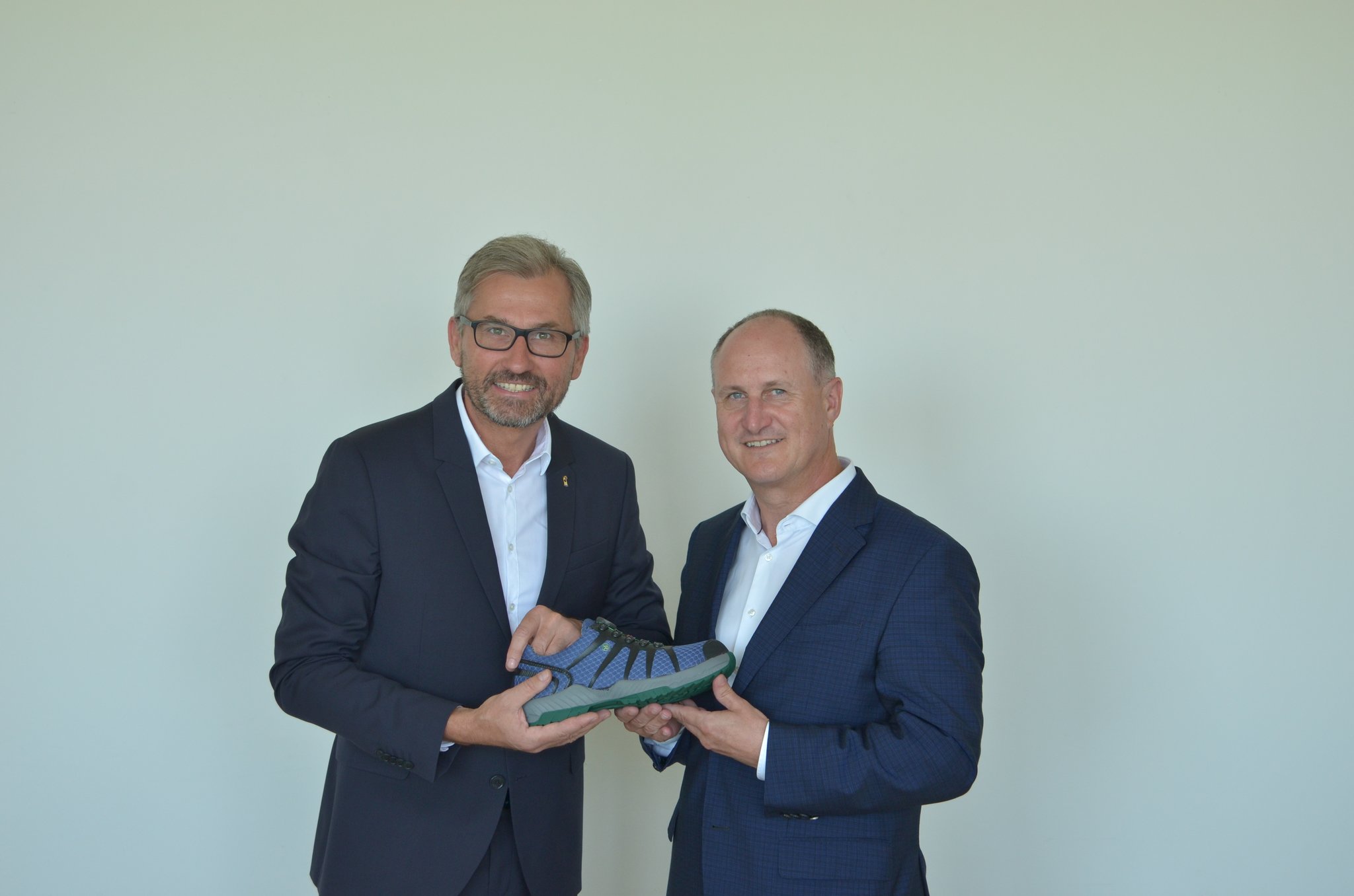 Übergabe bei Rukapol: Thomas Haider überträgt Firmenanteile an Horst ...