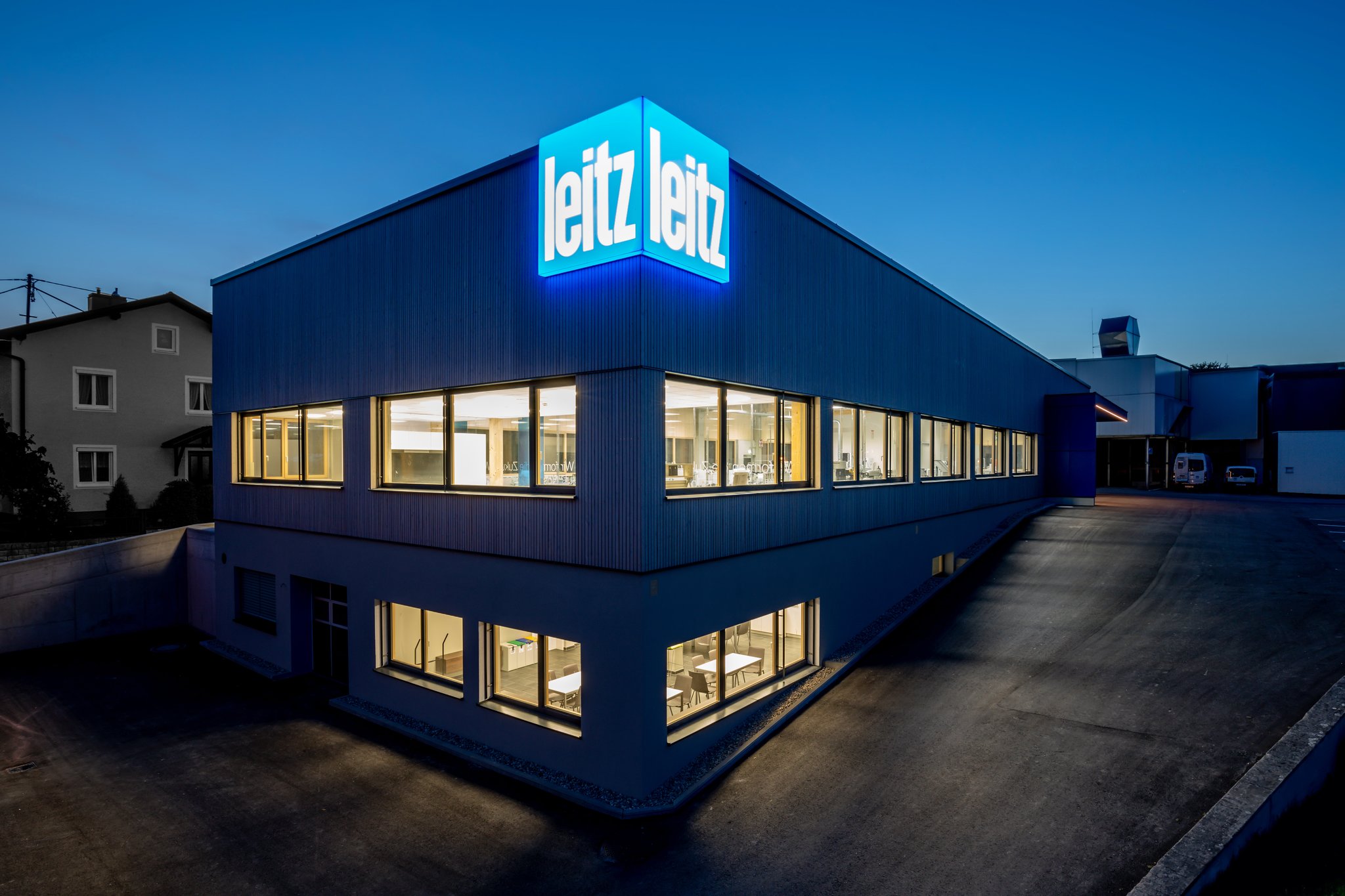 Neues Gebäude für Lehrlingsausbildung: Leitz eröffnet seine ...