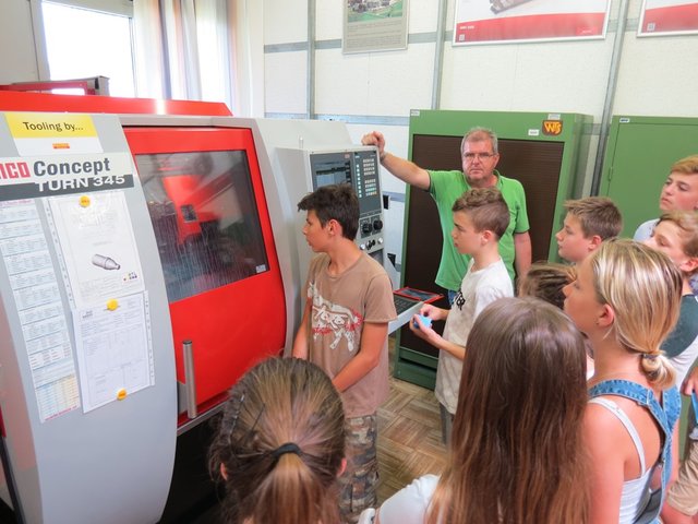 HTL Hollabrunn: NOE Teens go HTL – 312 Schülerinnen und Schüler ...